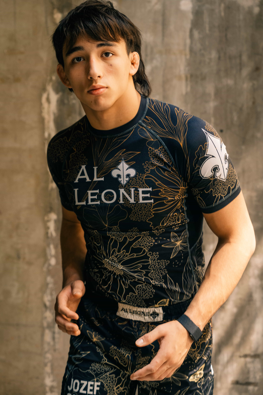 陈羿含 – AL Leone